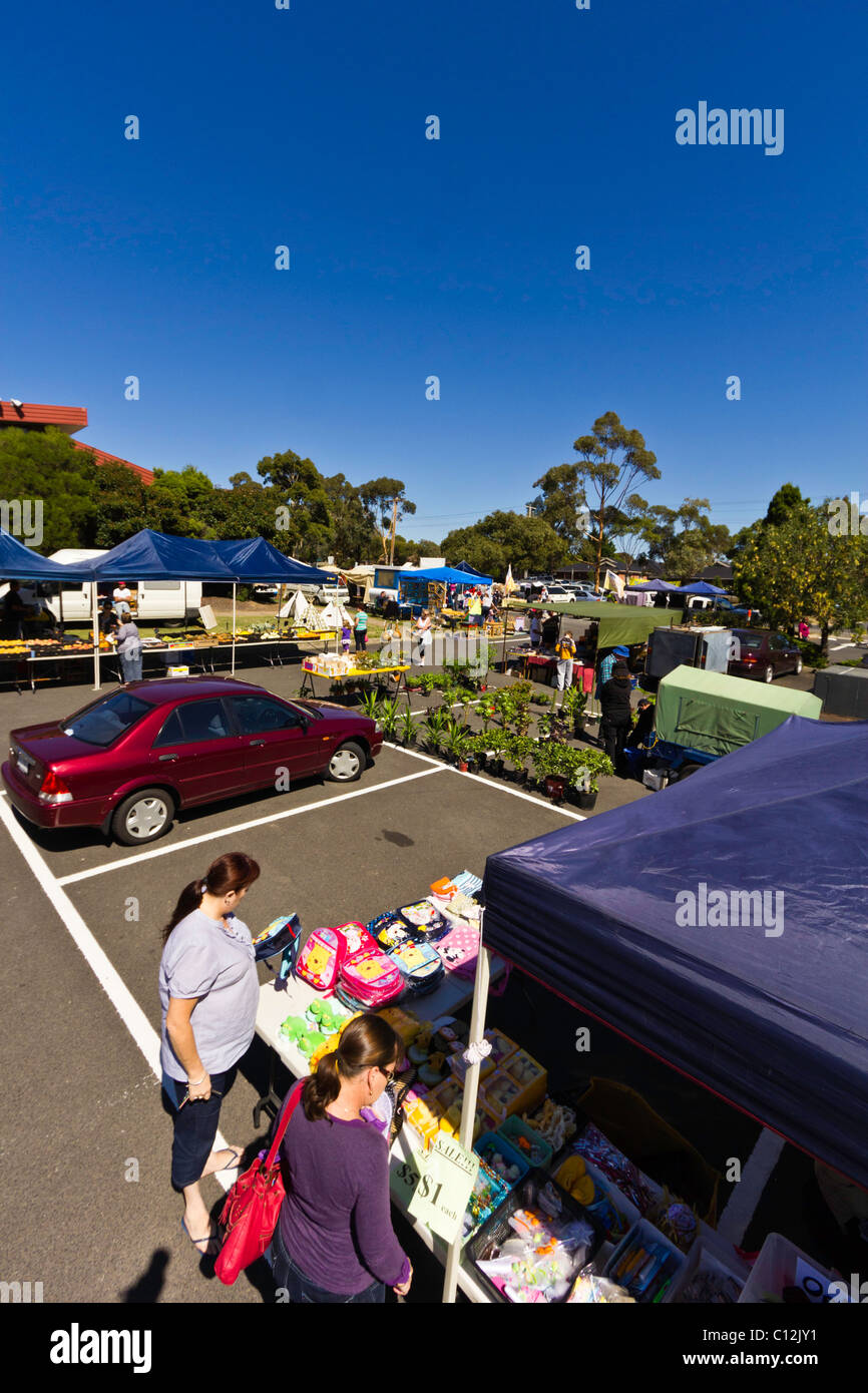 Car Boot market, vendors selling produce and second hand goods Stock ...