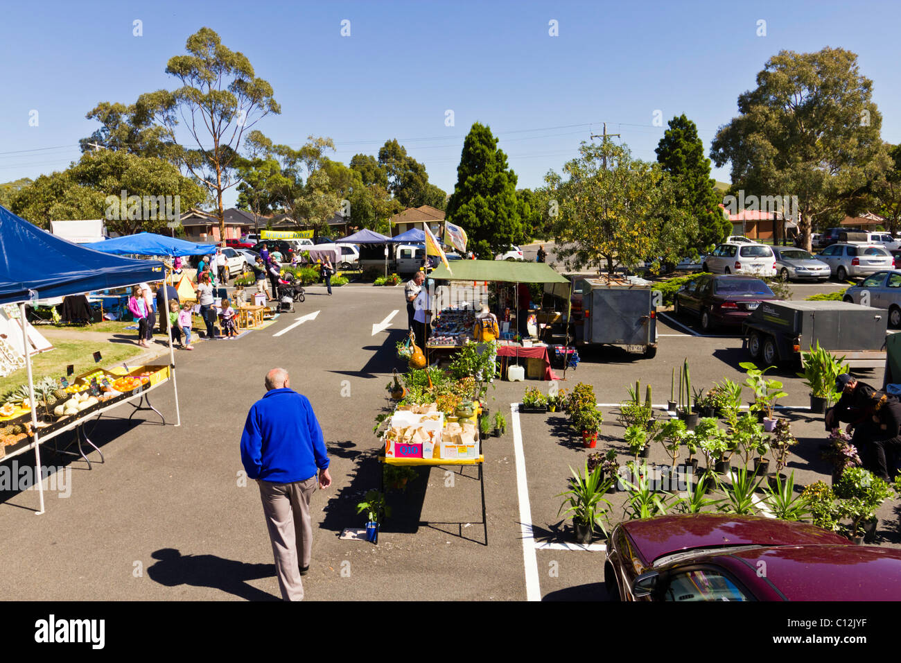 Car boot market hi-res stock photography and images - Alamy
