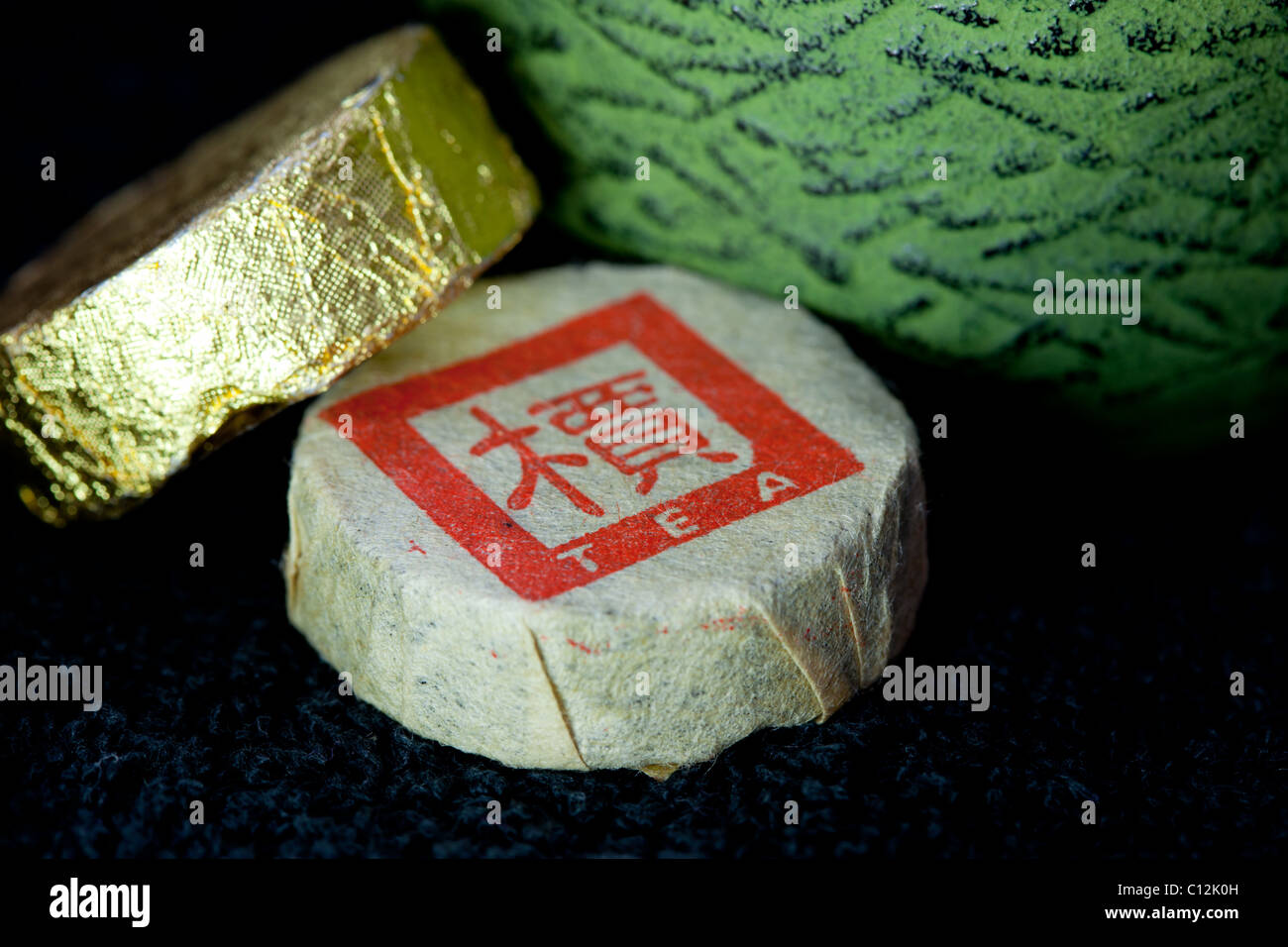 Wrapped tablets of Chinese black tea Stock Photo - Alamy