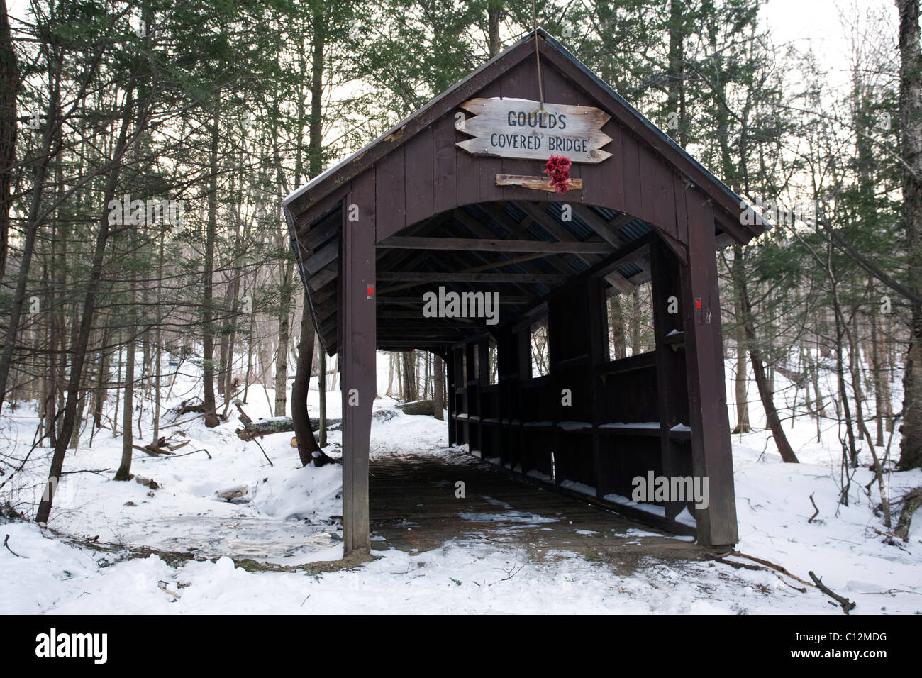 Wooden snow bridges hi-res stock photography and images - Alamy