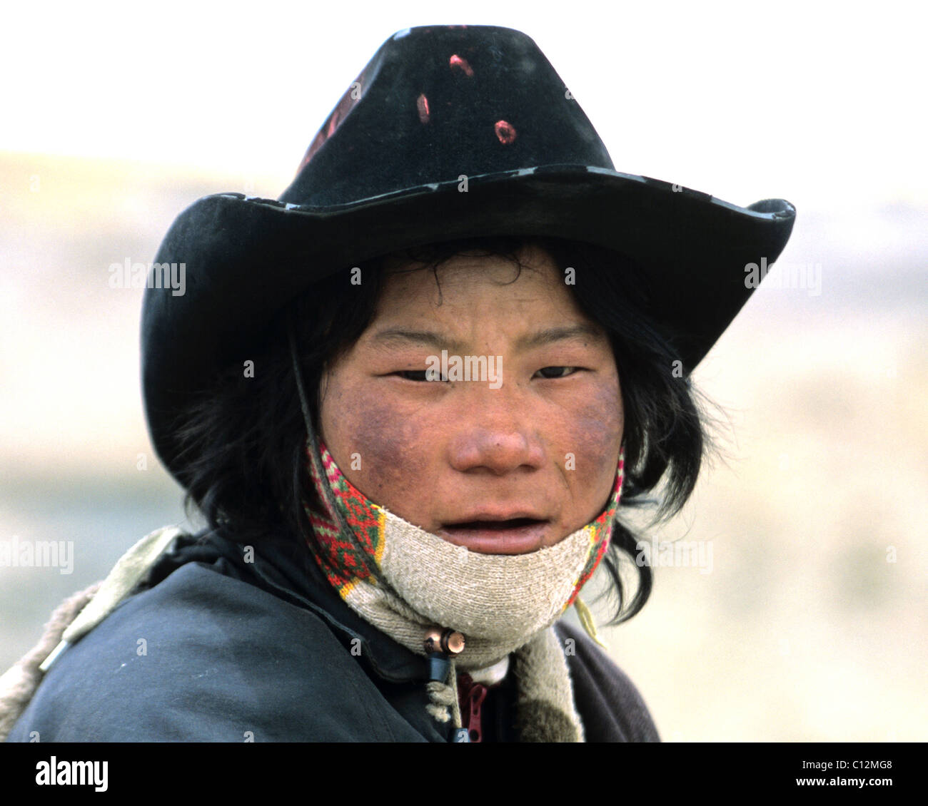 Yak hat hi-res stock photography and images - Alamy