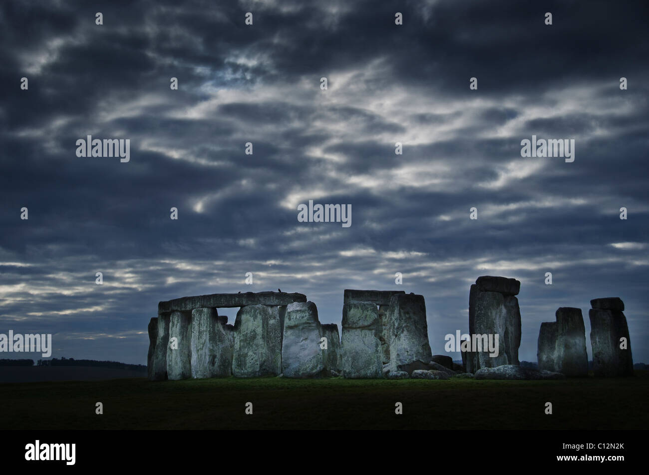 UK, Stonehenge, Scenic view at dawn Stock Photo - Alamy