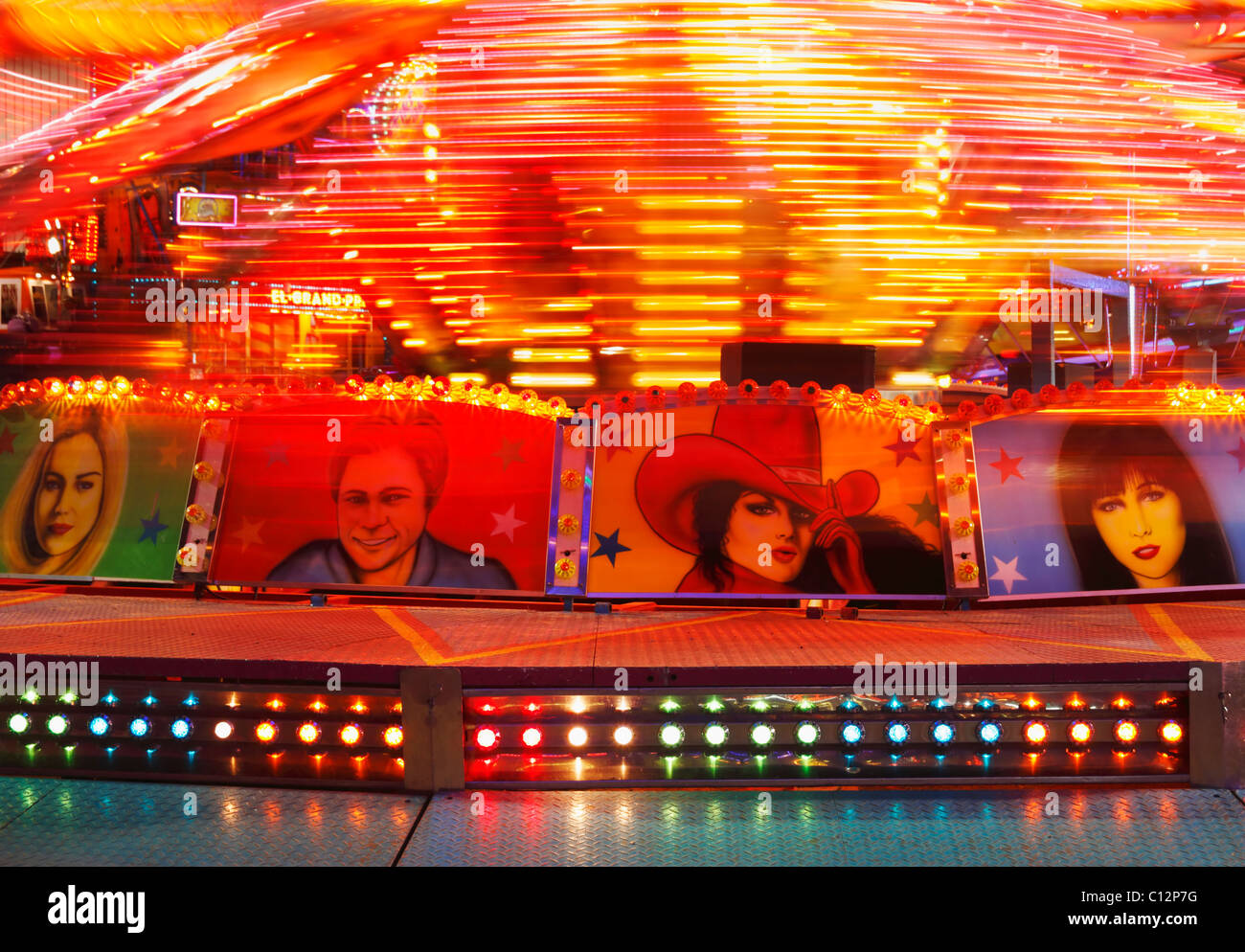 Lights at the fairground hi-res stock photography and images - Alamy