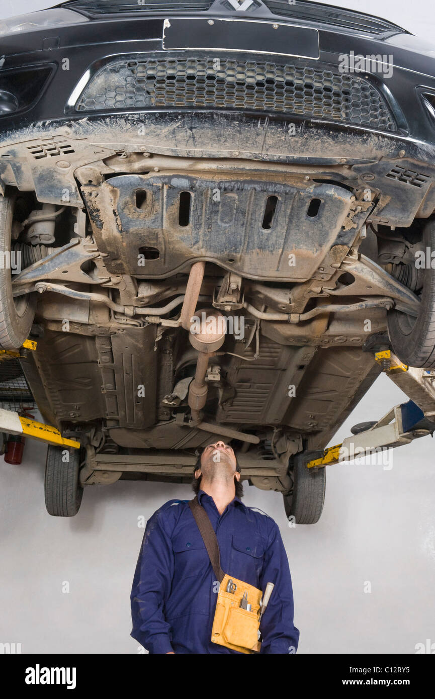 Raised car hi-res stock photography and images - Alamy