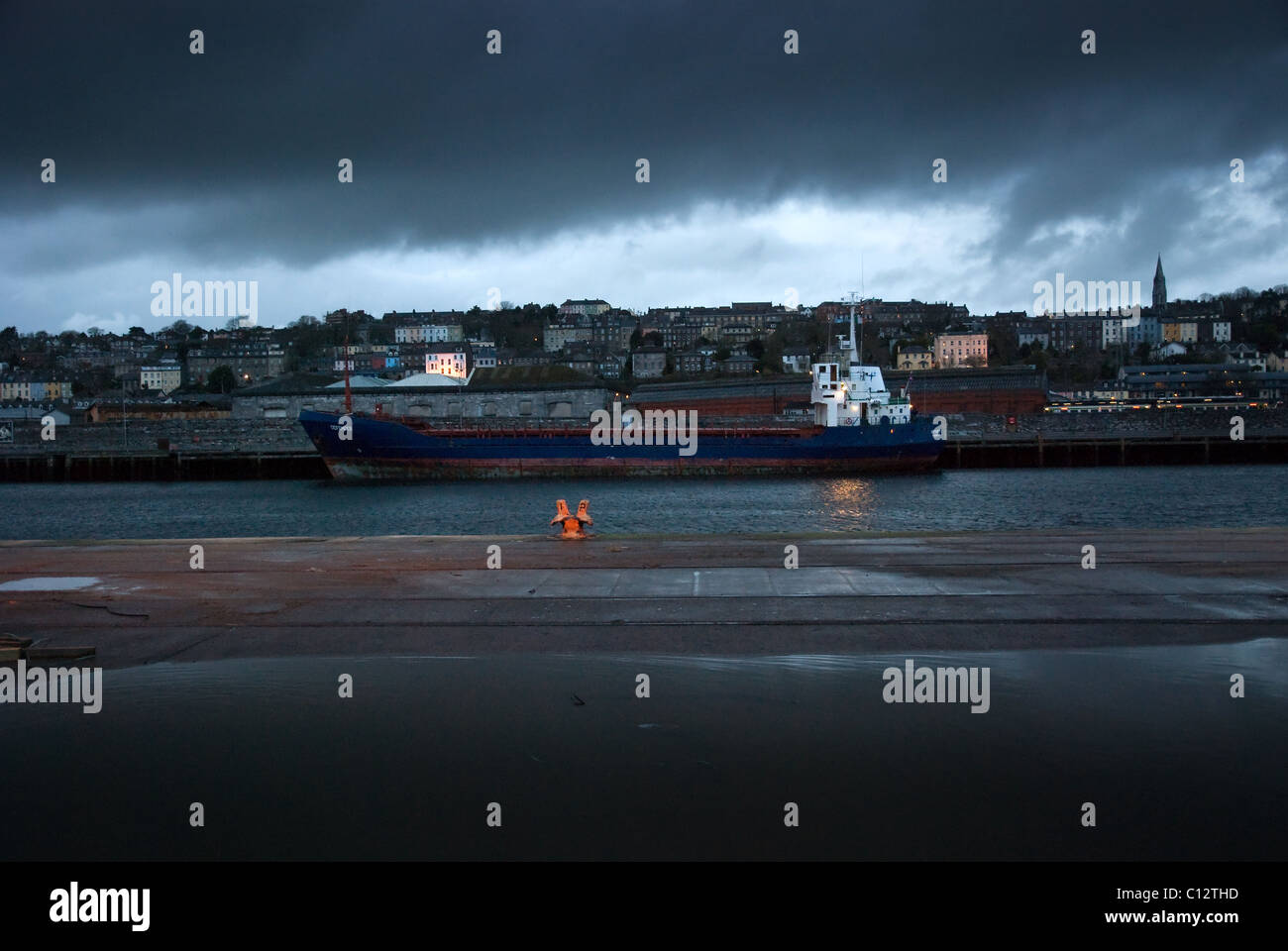 Cargo ship moored in the Port of Cork, Ireland Stock Photo - Alamy