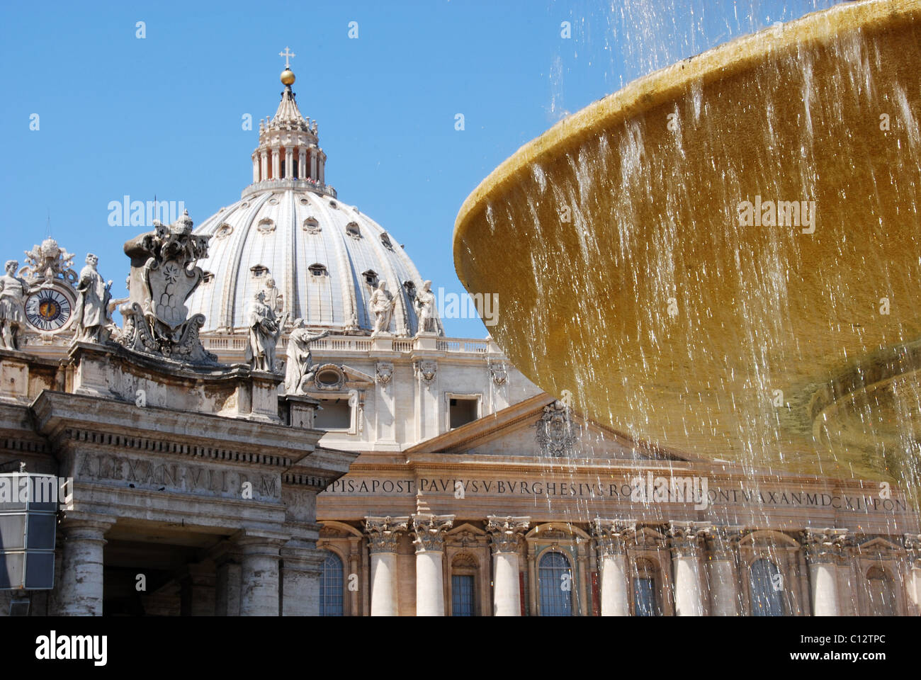 Water fountain in St. Peter's Square, Vatican City, Rome, Italy Stock ...