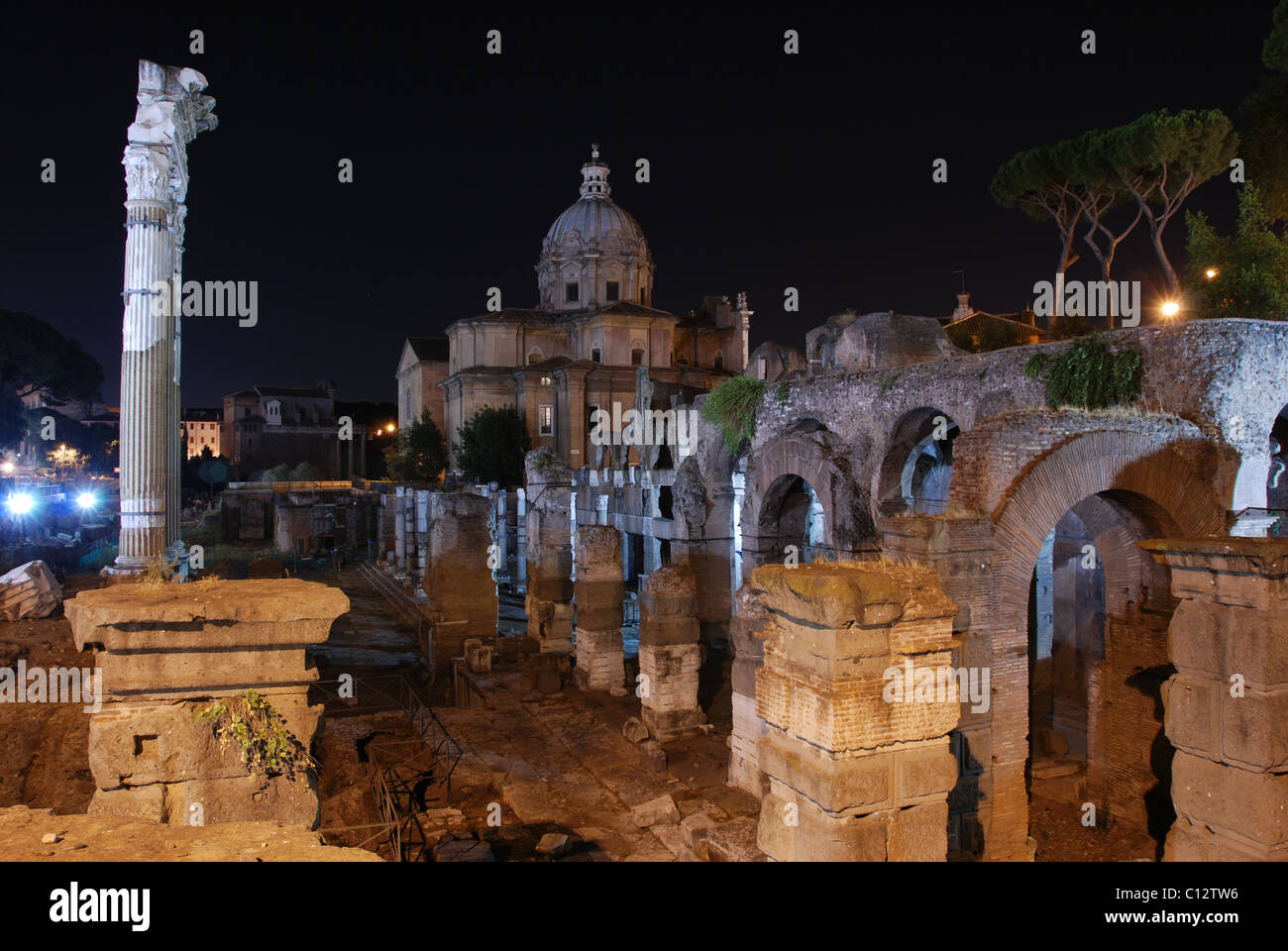 Temple of Concord in the Roman Forum, Rome, Italy Stock Photo - Alamy