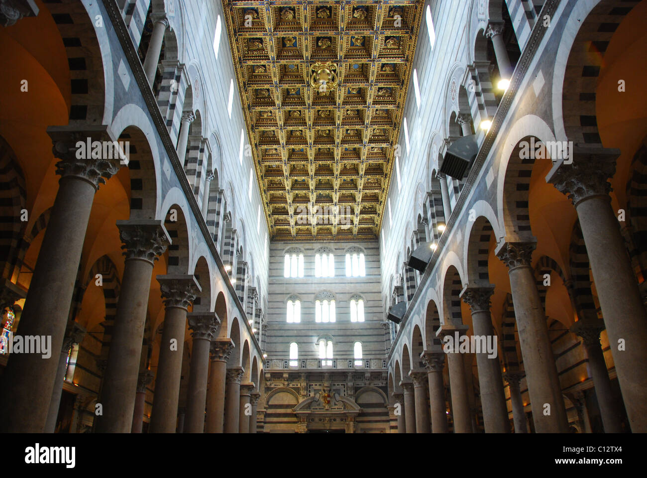 Pisa cathedral interior day hi-res stock photography and images - Alamy