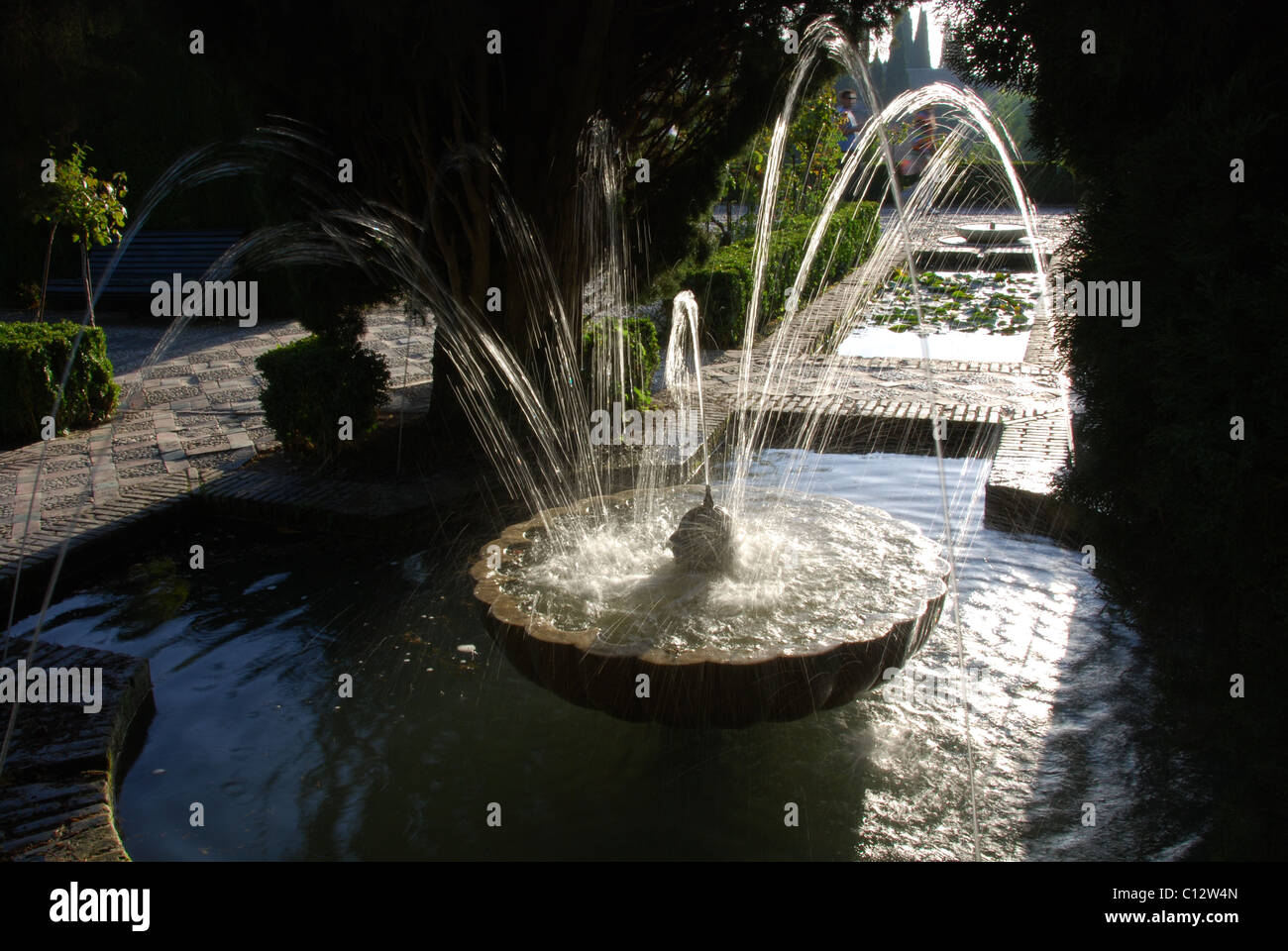 Fountain in alhambra palace hi-res stock photography and images - Alamy