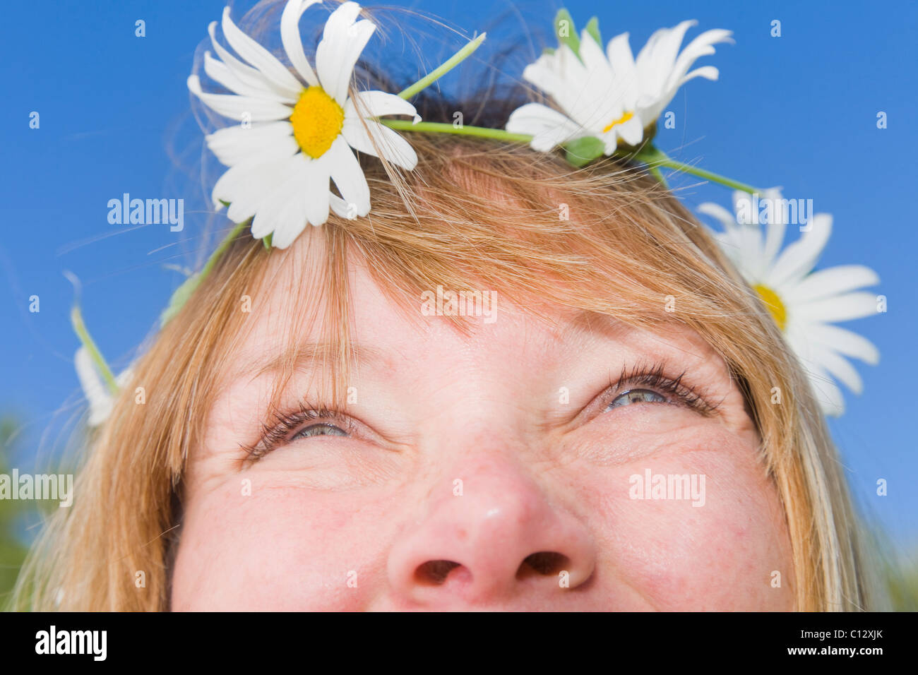 Hippy daisy chain hi-res stock photography and images - Alamy