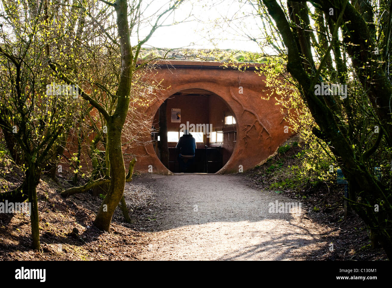 The Kingfisher Bird Hide - Slimbridge, Wildfowl & Wetlands Trust ...