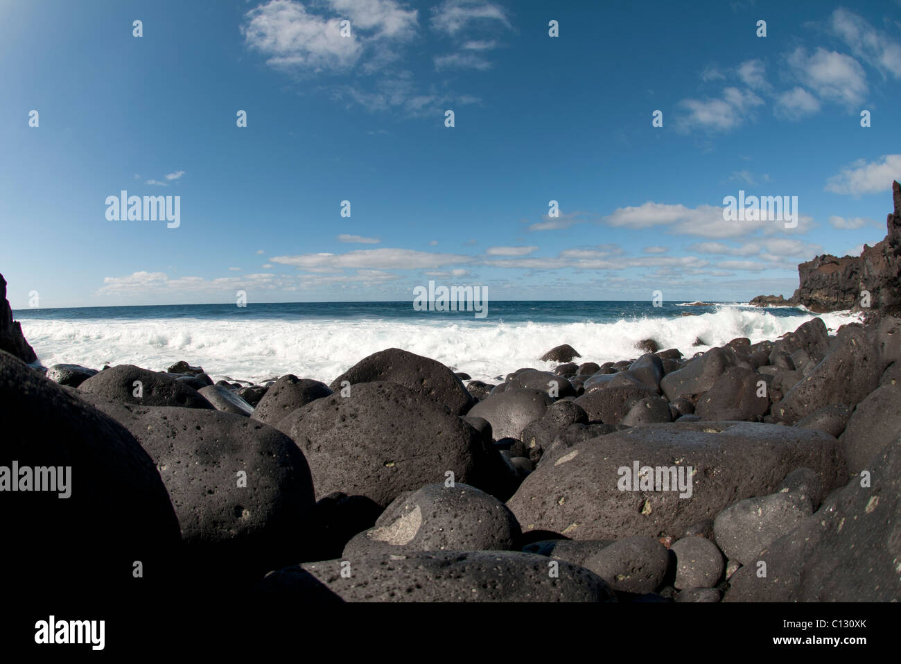 Black lava rocks hi-res stock photography and images - Alamy