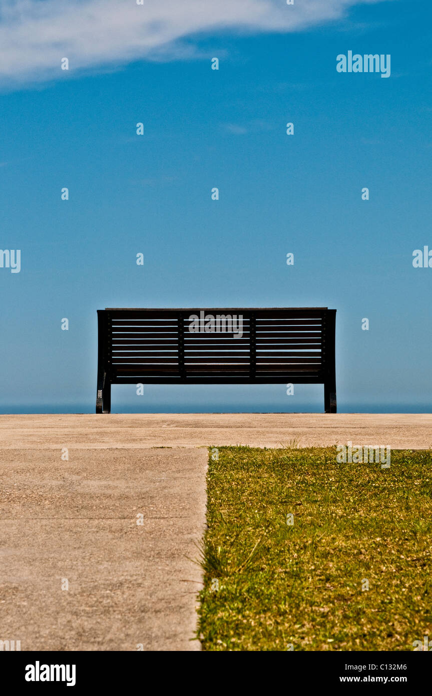 Bench sydney hi-res stock photography and images - Alamy