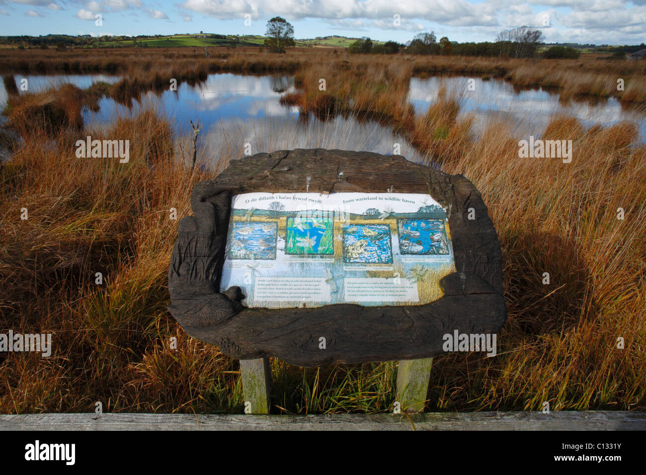 Interpretation panel hi-res stock photography and images - Alamy