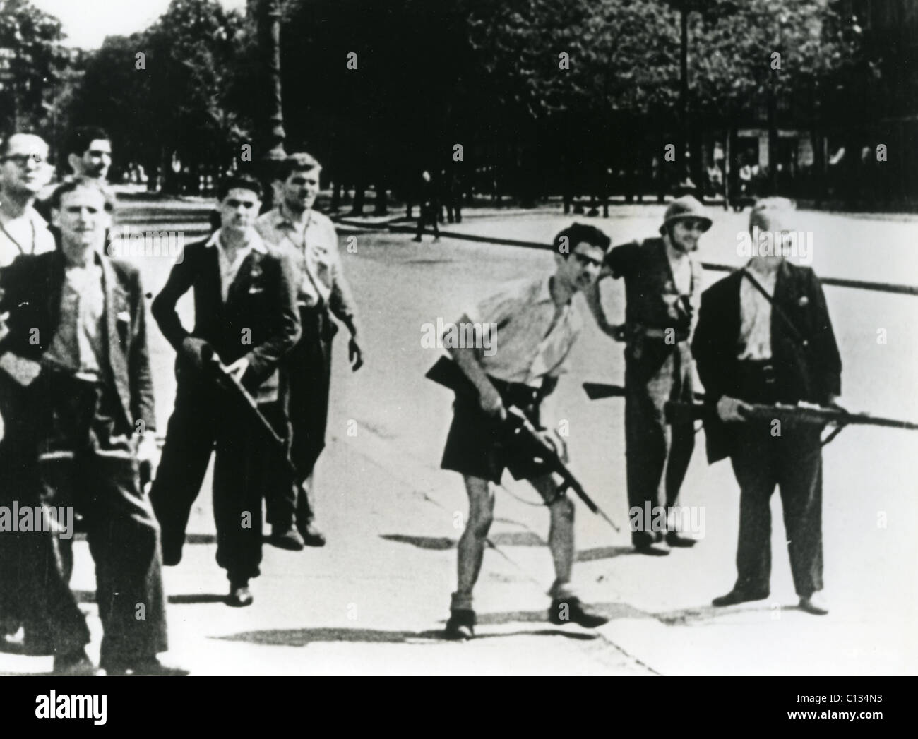 French resistance fighters hi-res stock photography and images - Alamy