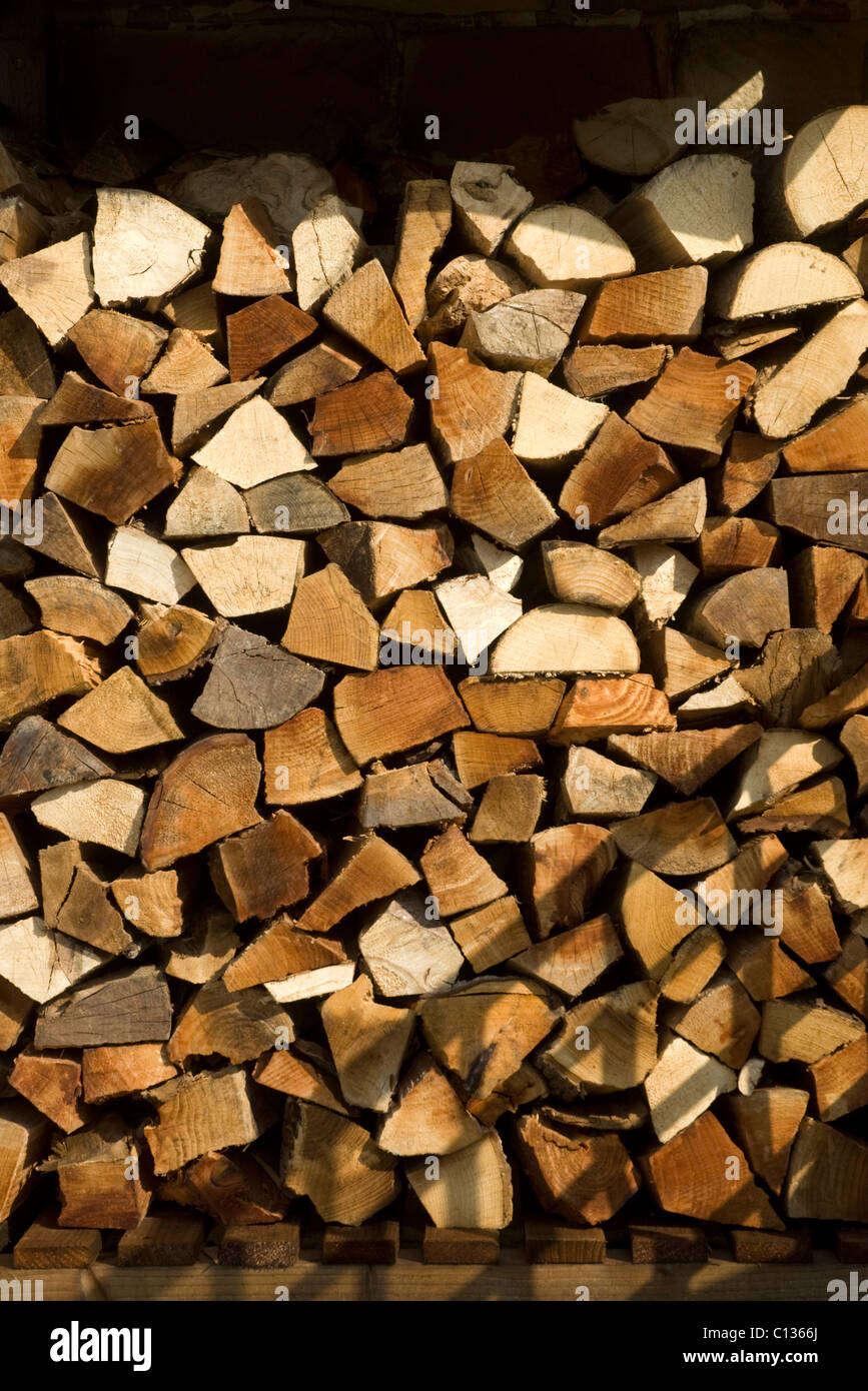Stacked wood pile Stock Photo - Alamy