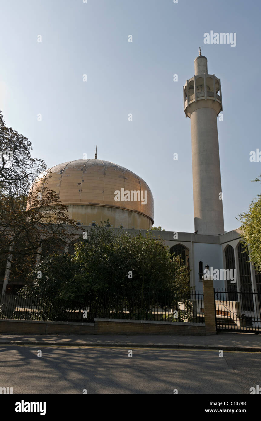 Regents park mosque london central mosque islam hi-res stock ...