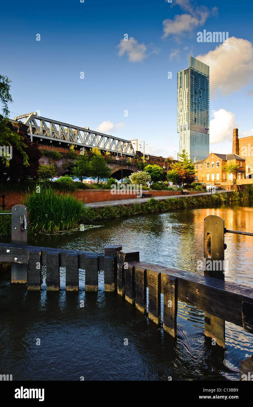 Castlefield canal Manchester. Bright sunny day blue sky beetham hilton ...