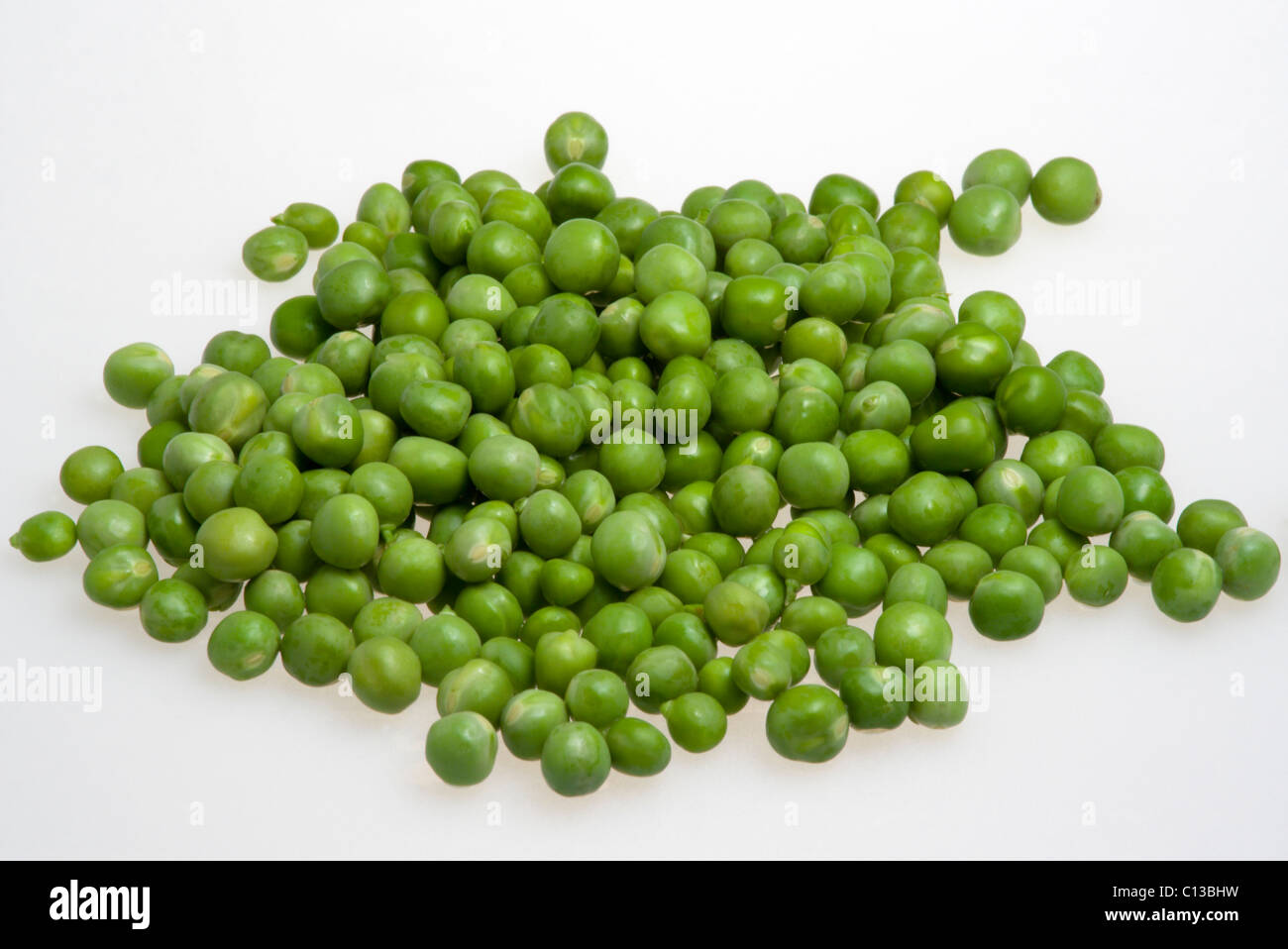 Petits pois hi-res stock photography and images - Alamy