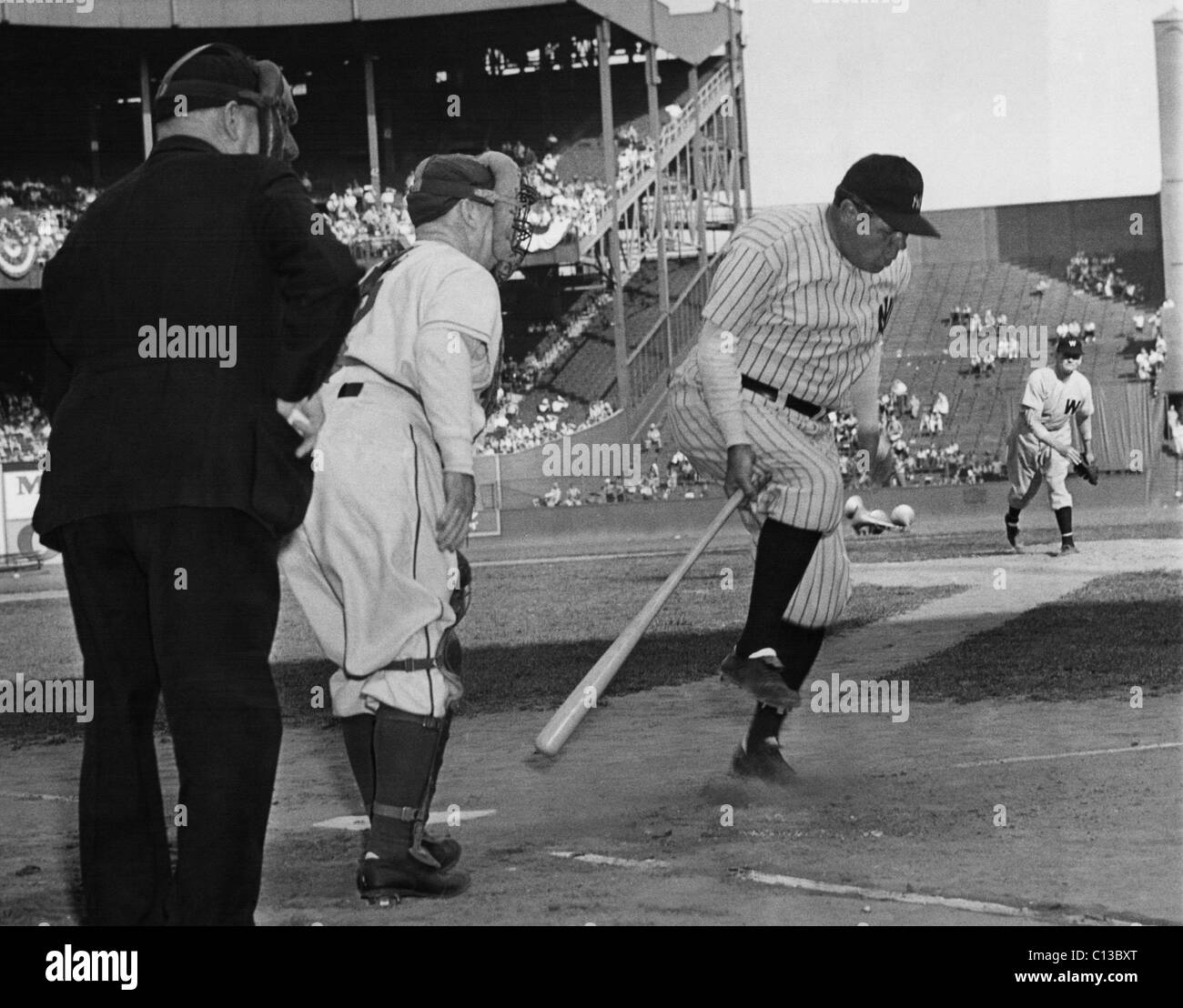 Former umpire hi-res stock photography and images - Alamy