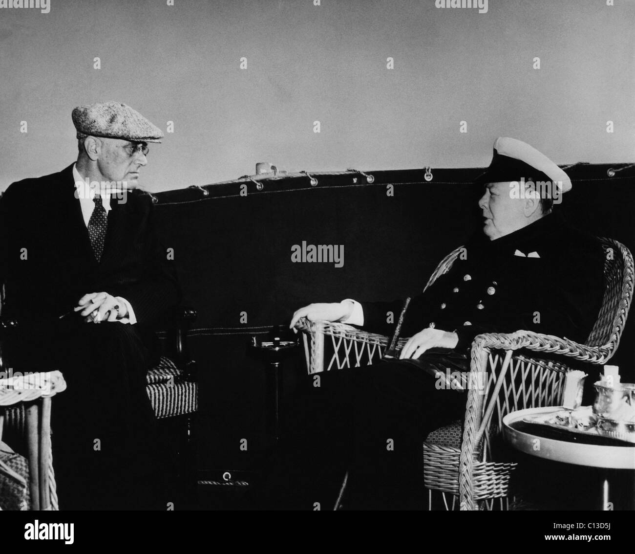 World War II. US President Franklin Delano Roosevelt talks with British ...