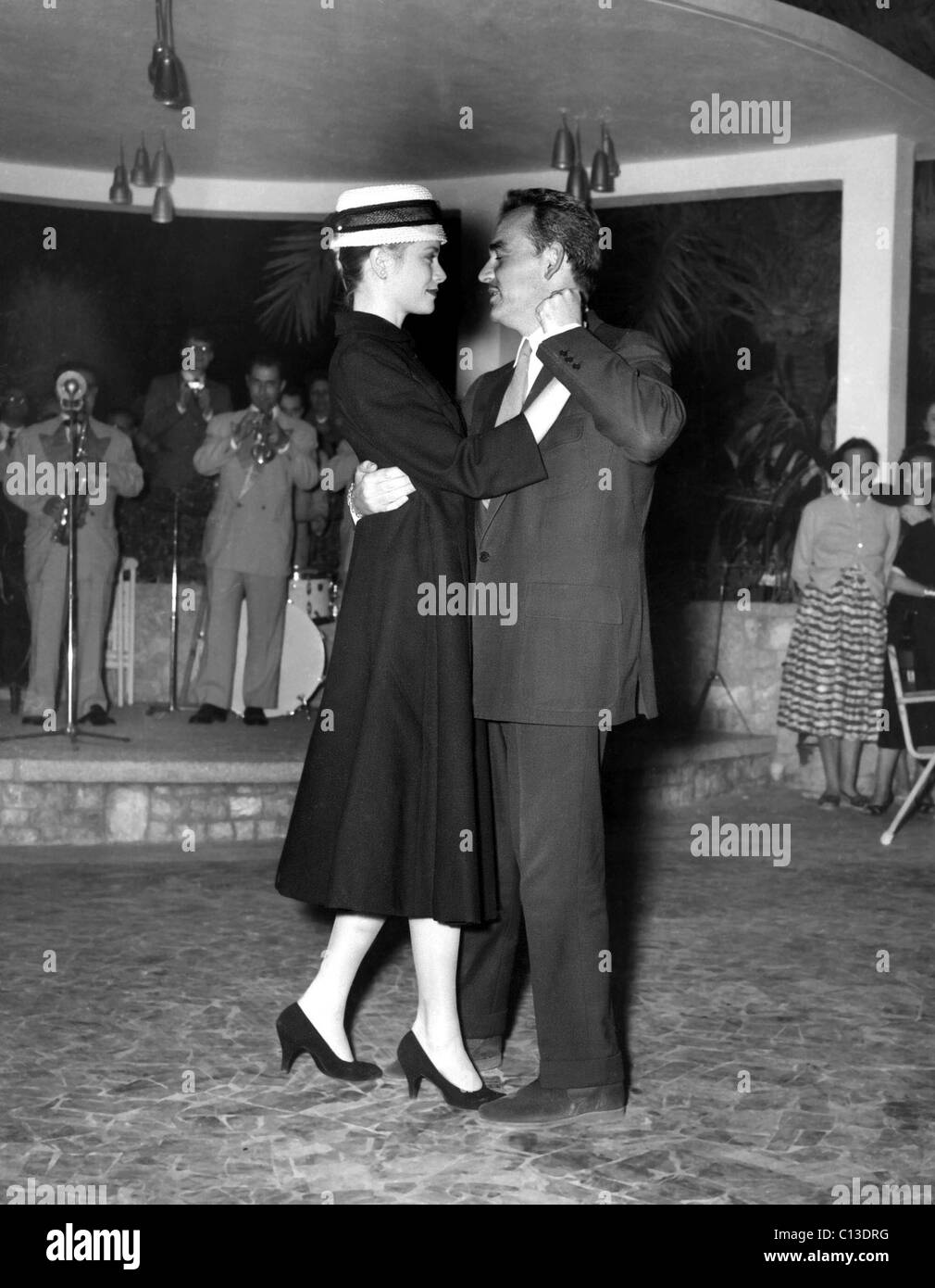 Princess Grace Kelly, Prince Rainier dancing at Palma de Majorca, where ...