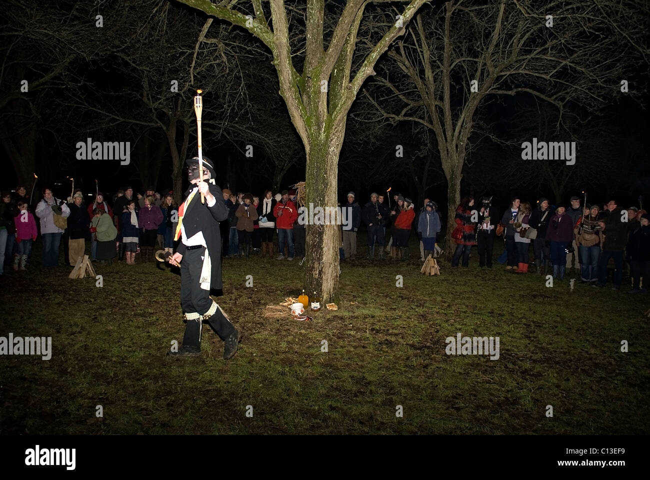 Wassailing apples hi-res stock photography and images - Alamy