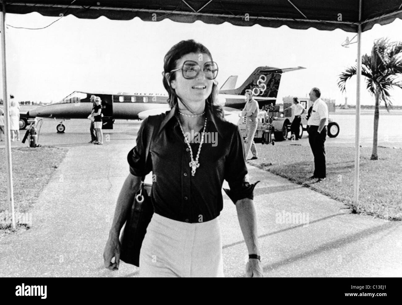 Jacqueline kennedy onassis hi-res stock photography and images - Alamy