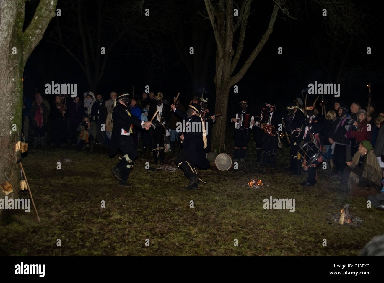 Dancers ritual folklore hi-res stock photography and images - Alamy