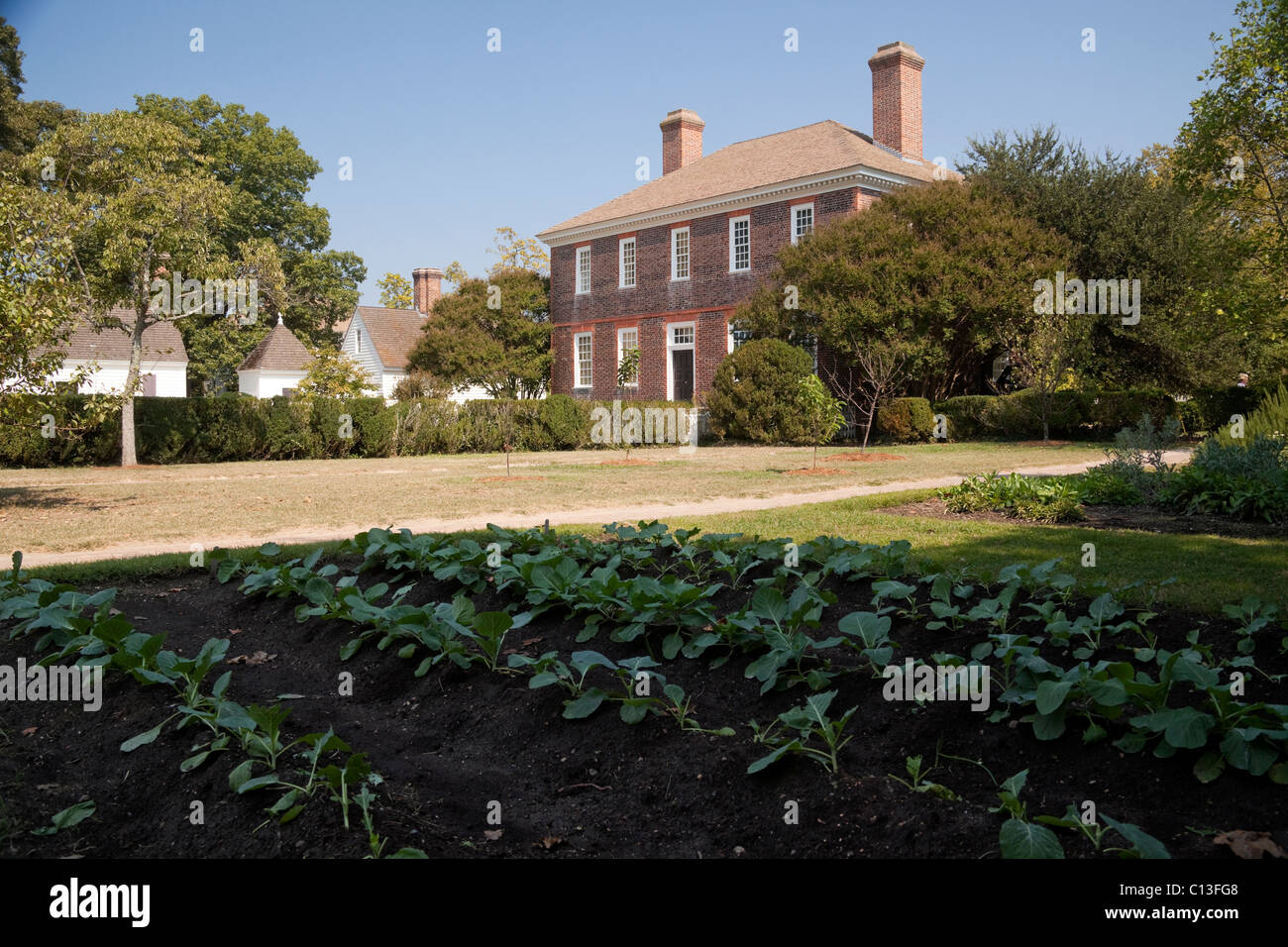 George Whythe house in Williamsburg VA USA and vegetable garden Stock ...