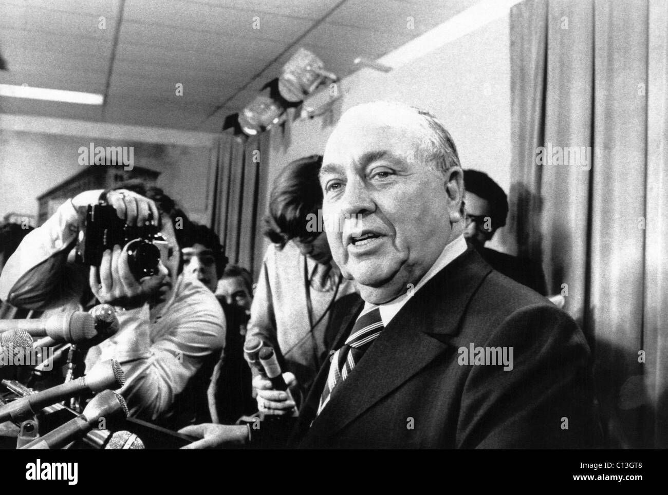 1970s mayor richard daley hi-res stock photography and images - Alamy