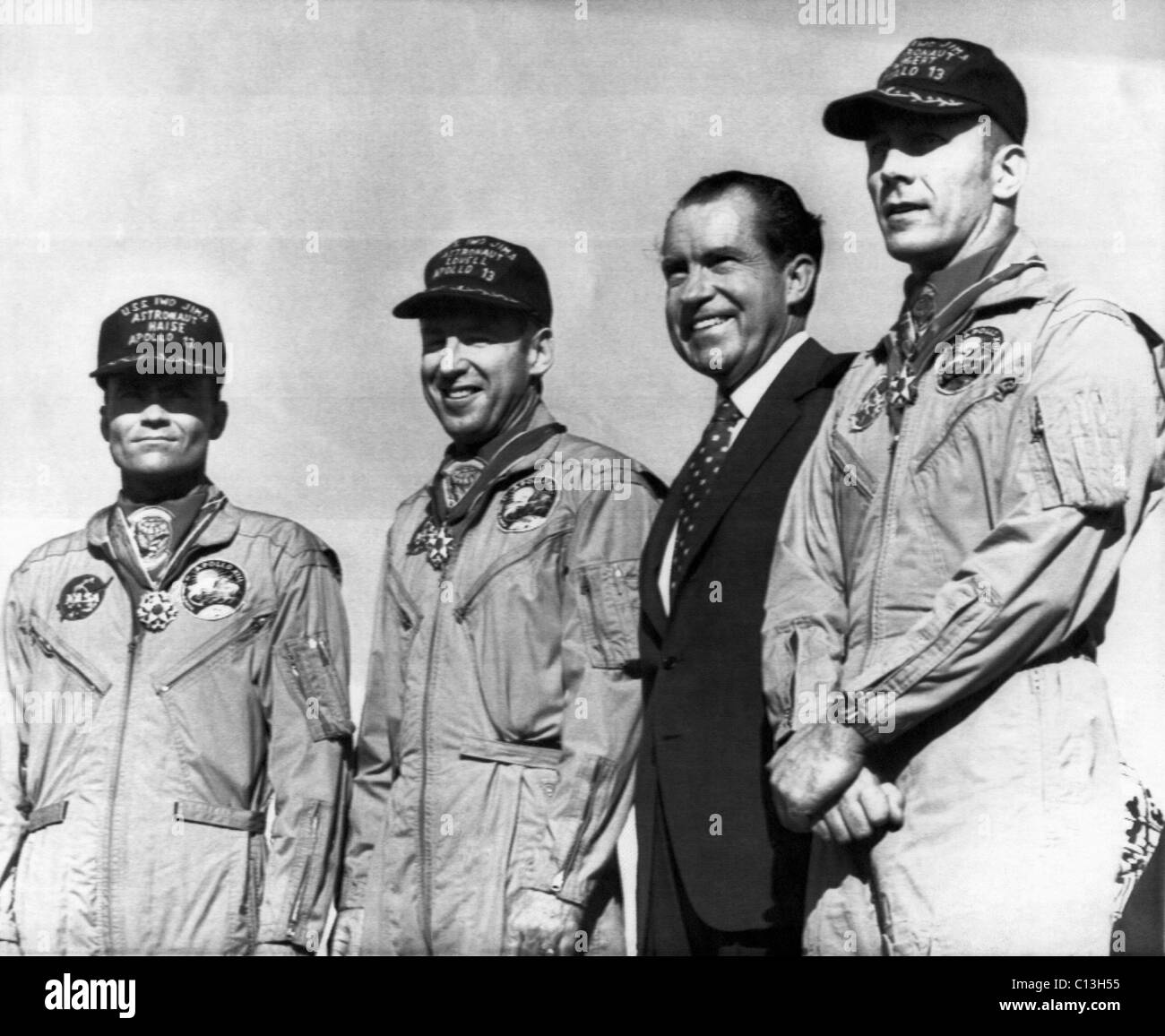 Nixon Presidency. US President Richard Nixon poses with the Apollo 13 ...