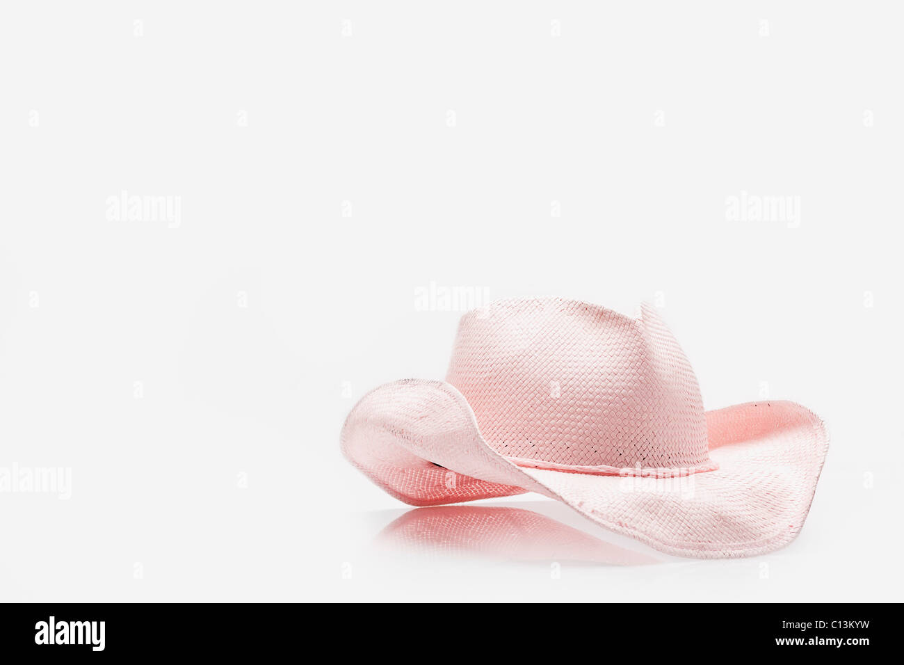 Pink straw hat Stock Photo - Alamy