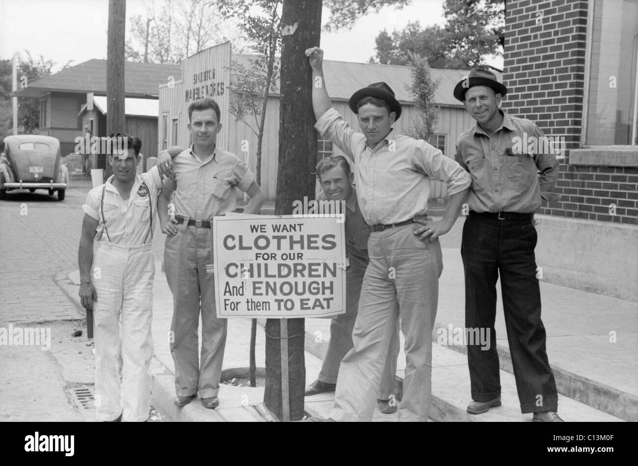 Children on strike Black and White Stock Photos & Images - Alamy