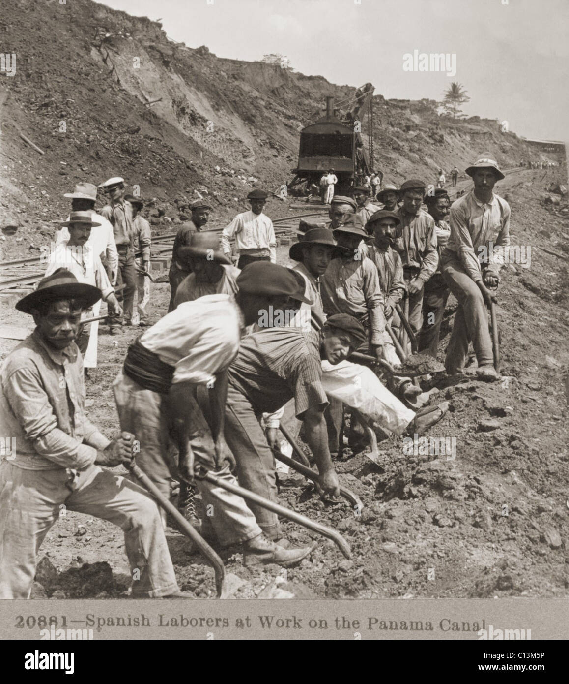 Panama canal construction hi-res stock photography and images - Alamy