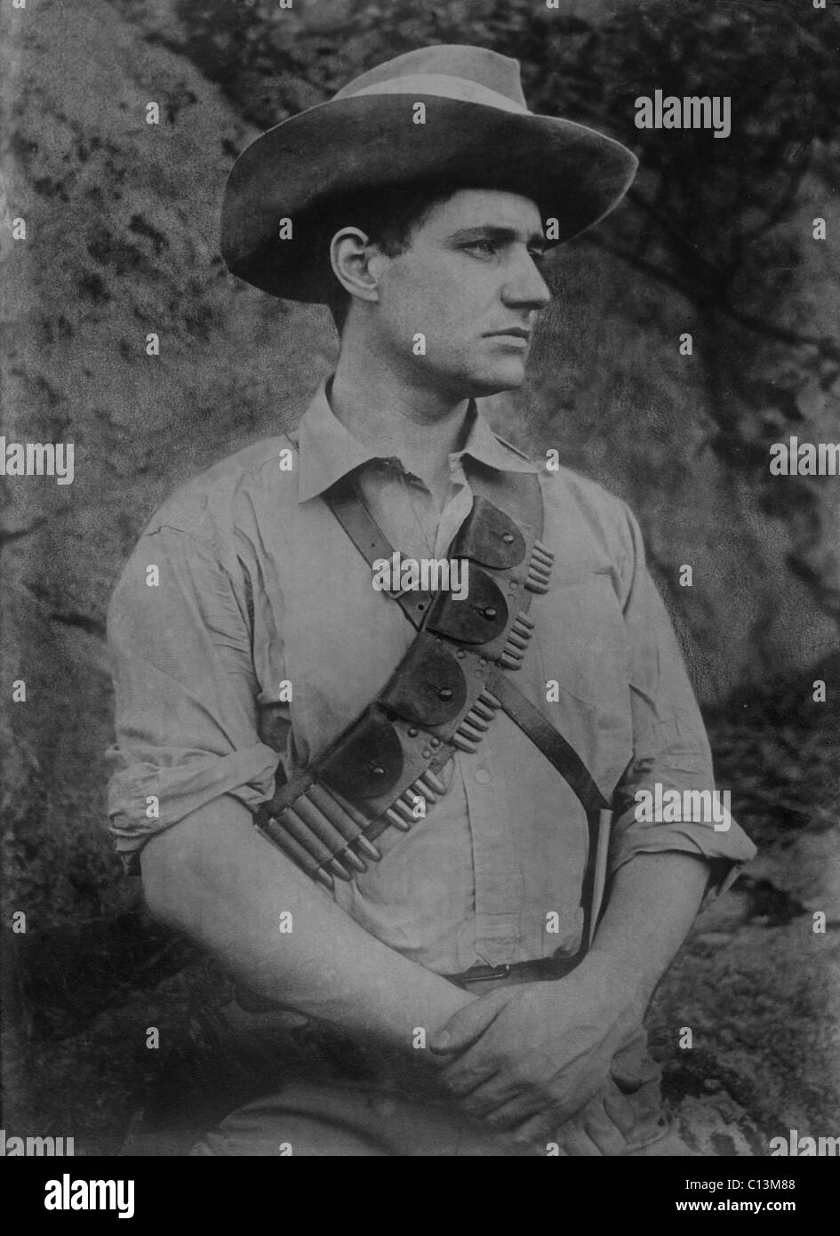 Frederick Duquesne 1877-1956 as a soldier in Boer Army during the war ...