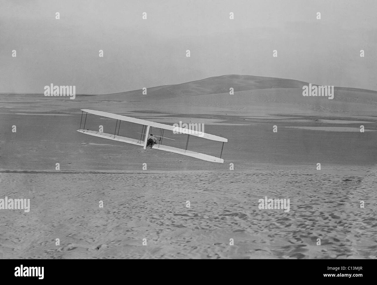 Wright first flight 1903 Black and White Stock Photos & Images - Alamy