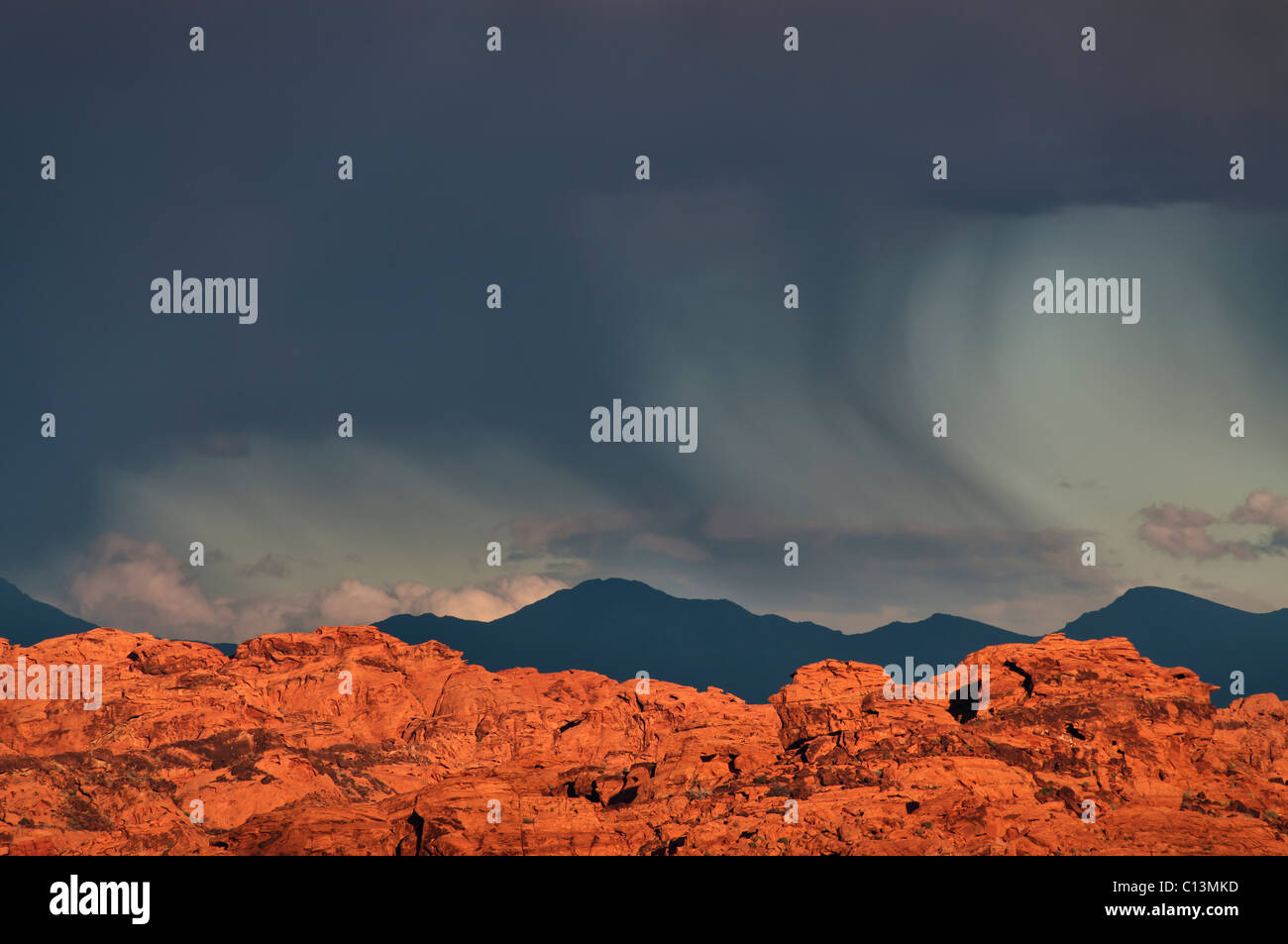 Fire storm hi-res stock photography and images - Alamy