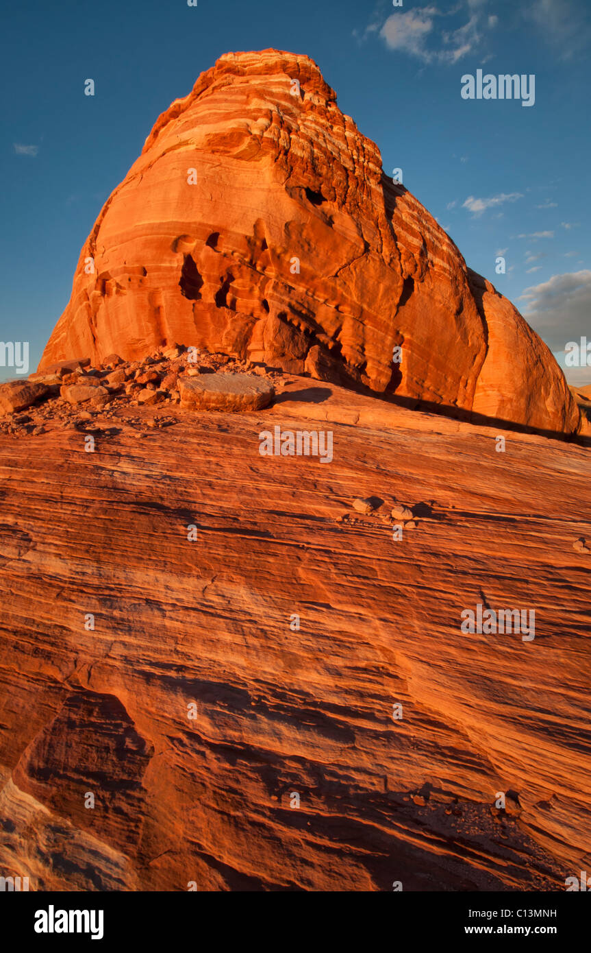 Fire rocks hi-res stock photography and images - Alamy