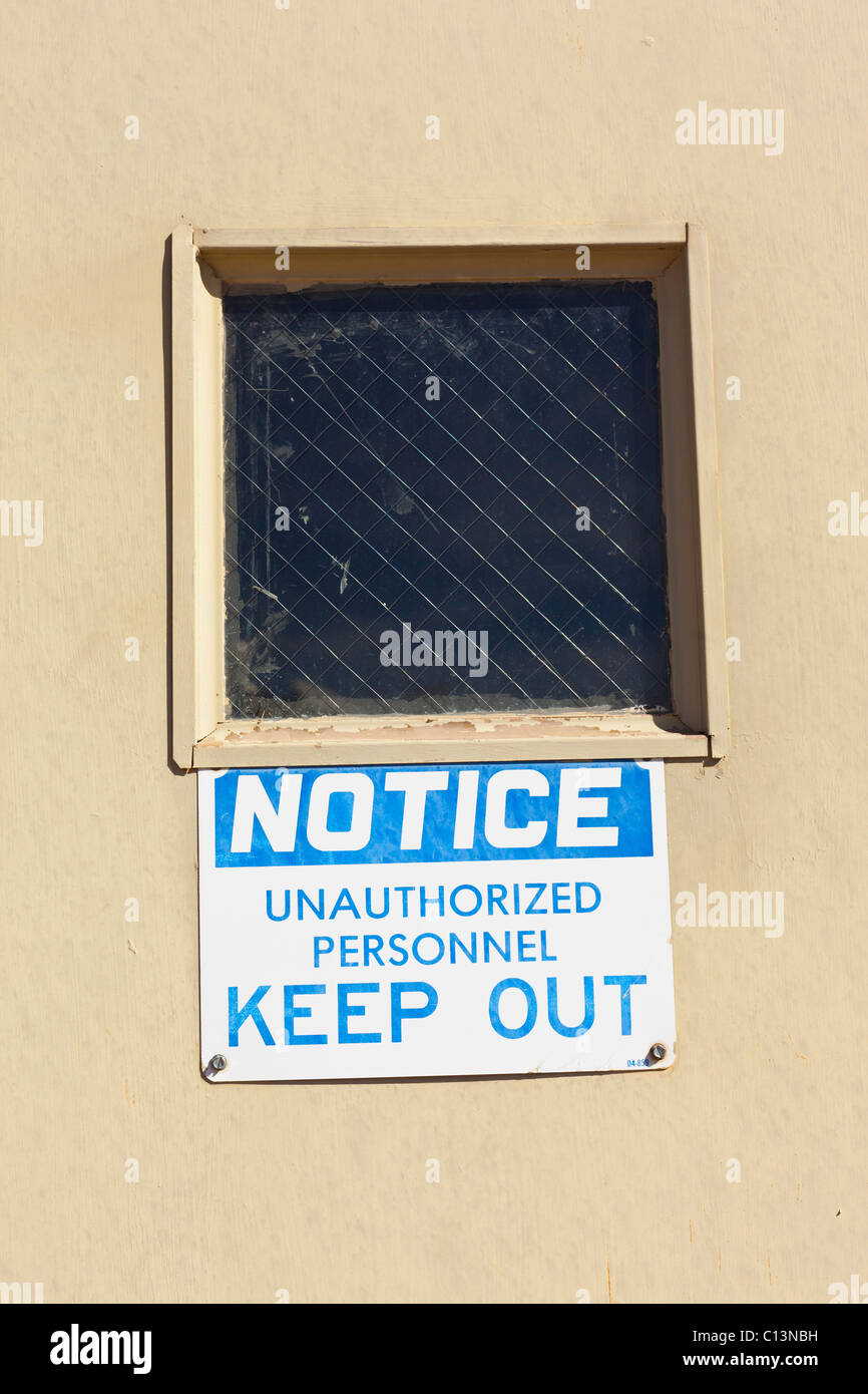 Security notice hi-res stock photography and images - Alamy