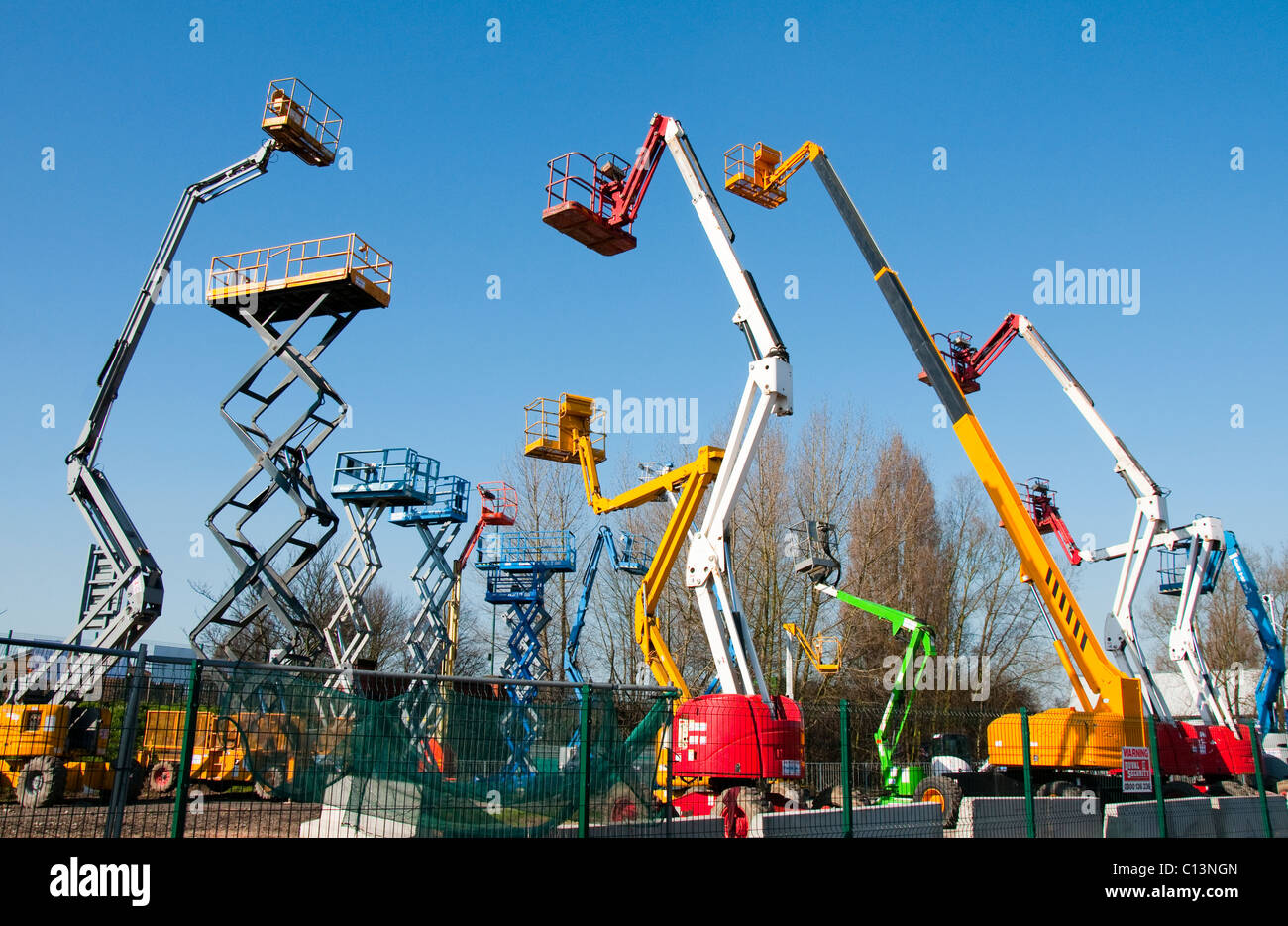 Cherry pickers hi-res stock photography and images - Alamy