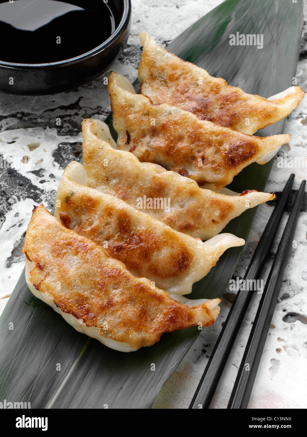 Pan fried gyoza Stock Photo - Alamy