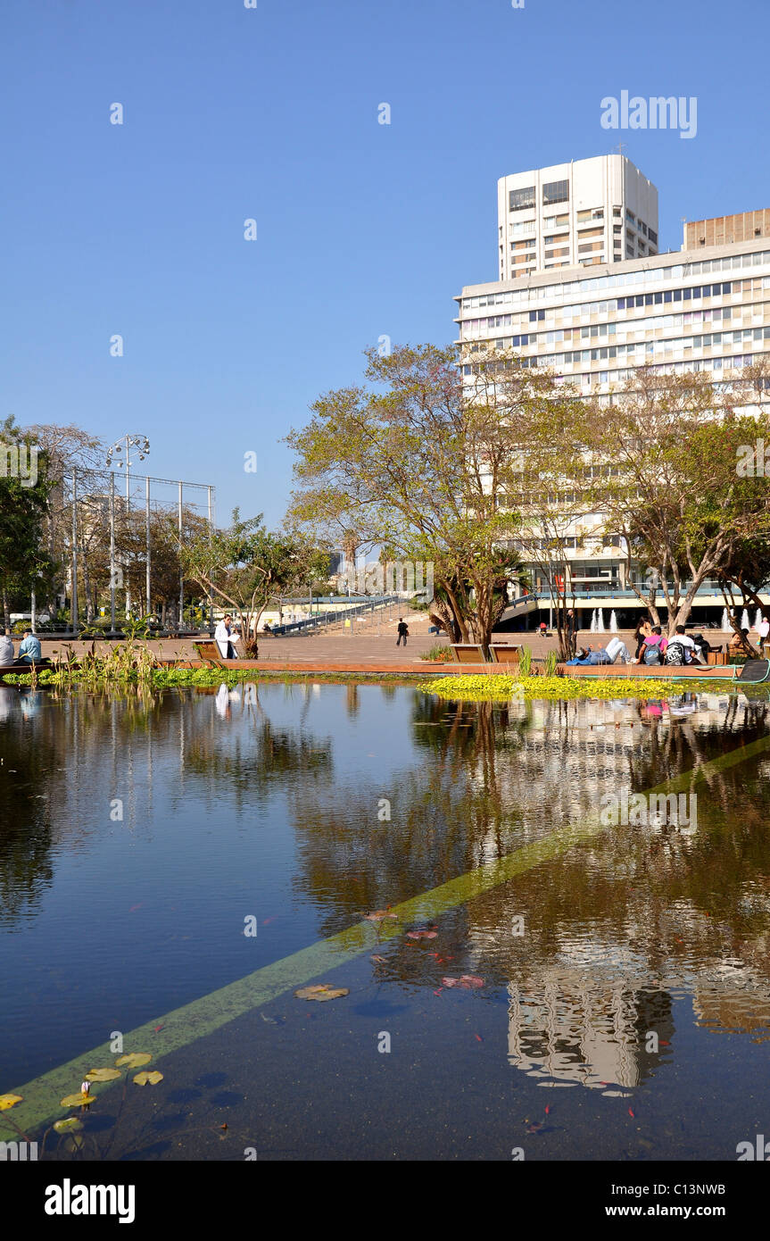 Town hall tel aviv hi-res stock photography and images - Alamy