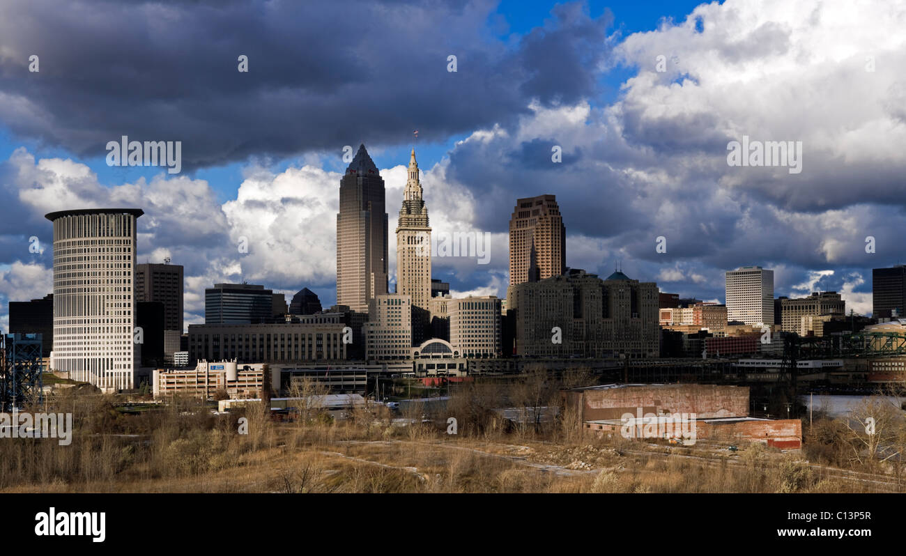 Cleveland sky hi-res stock photography and images - Alamy