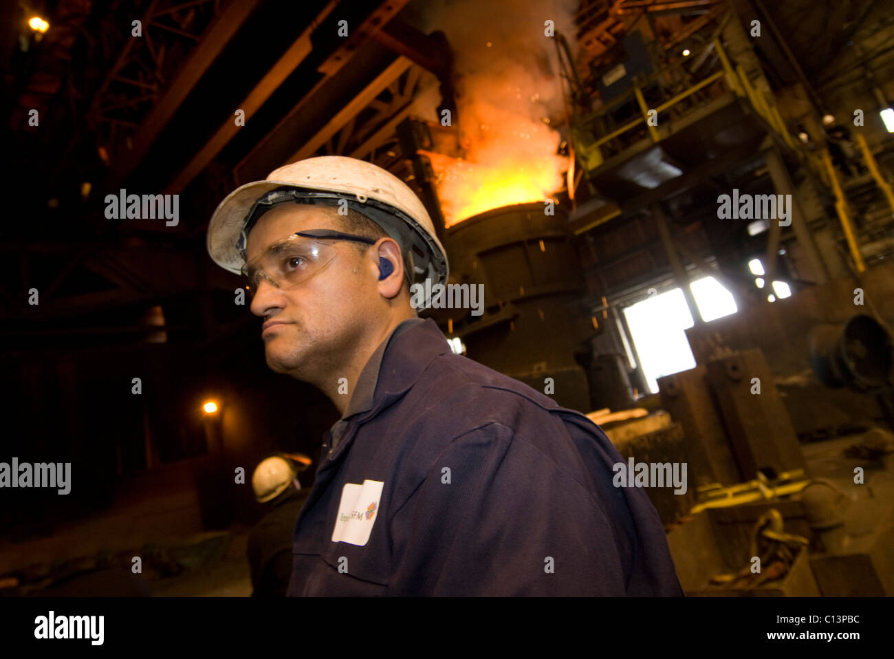 Steel forgemasters sheffield hi-res stock photography and images - Alamy