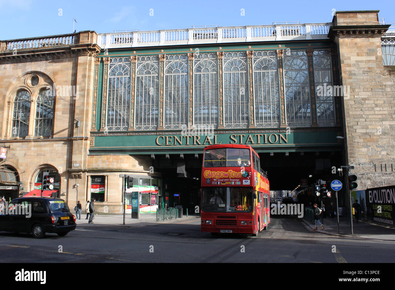 Glasgow central station hi-res stock photography and images - Alamy