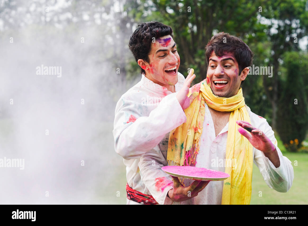 Holi colors hi-res stock photography and images - Alamy