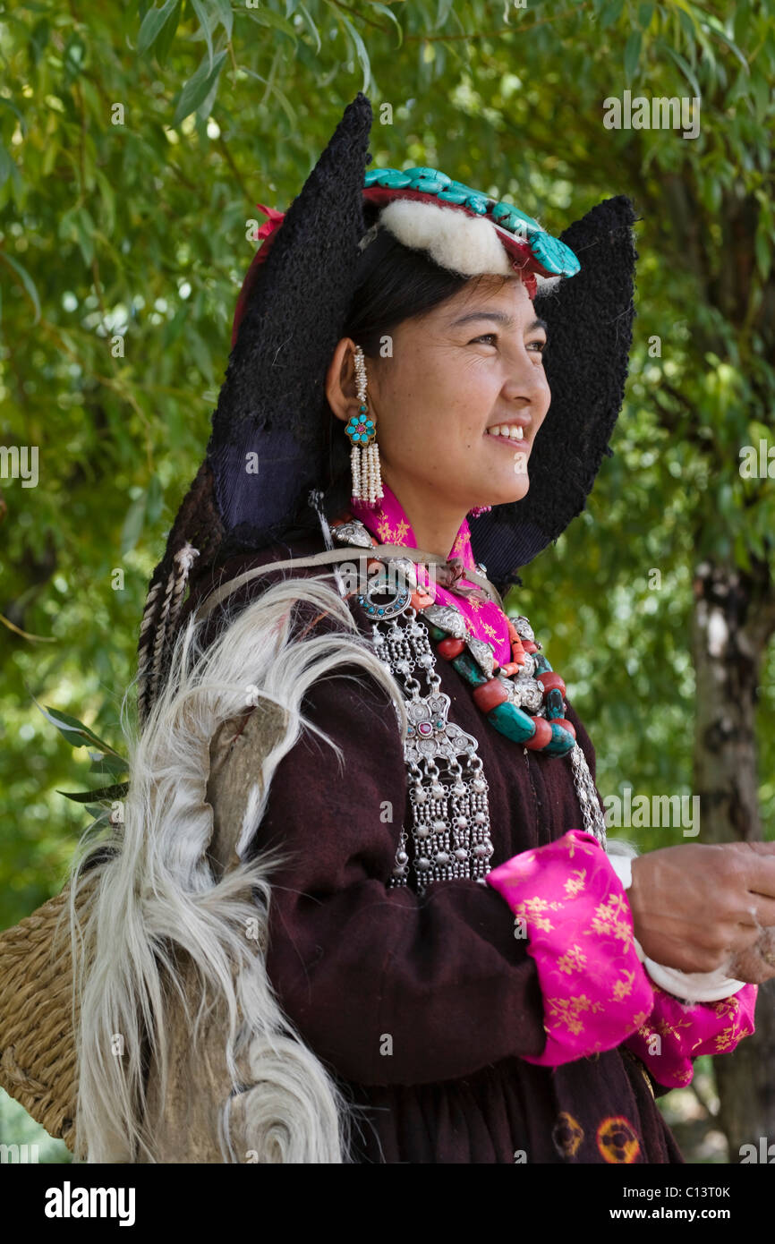 Local tribespeople in traditional costume come to Ladakh Festival, Leh ...