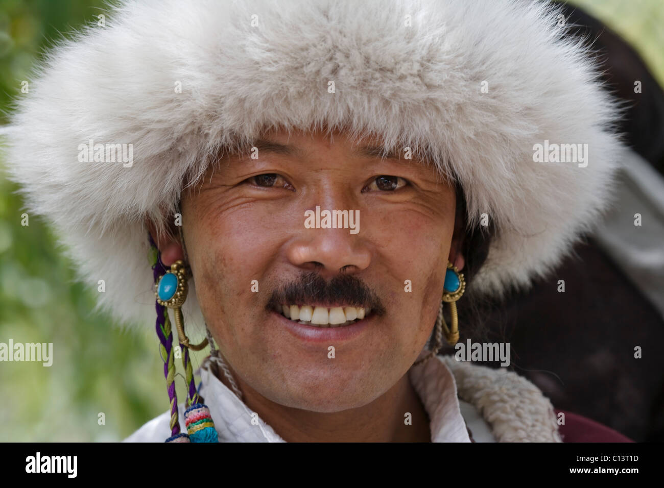 Local tribespeople in traditional costume come to Ladakh Festival, Leh ...