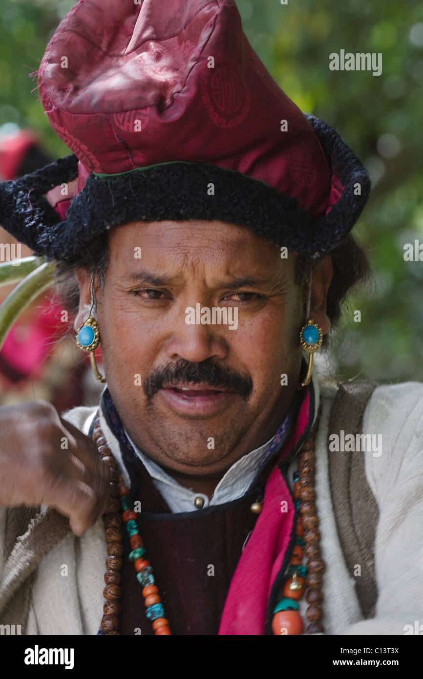 Local tribespeople in traditional costume come to Ladakh Festival, Leh ...